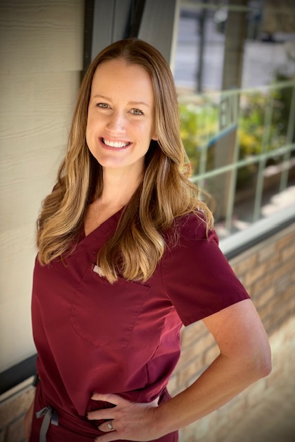 Chiropractic | Meet Dr. Christina Goulart